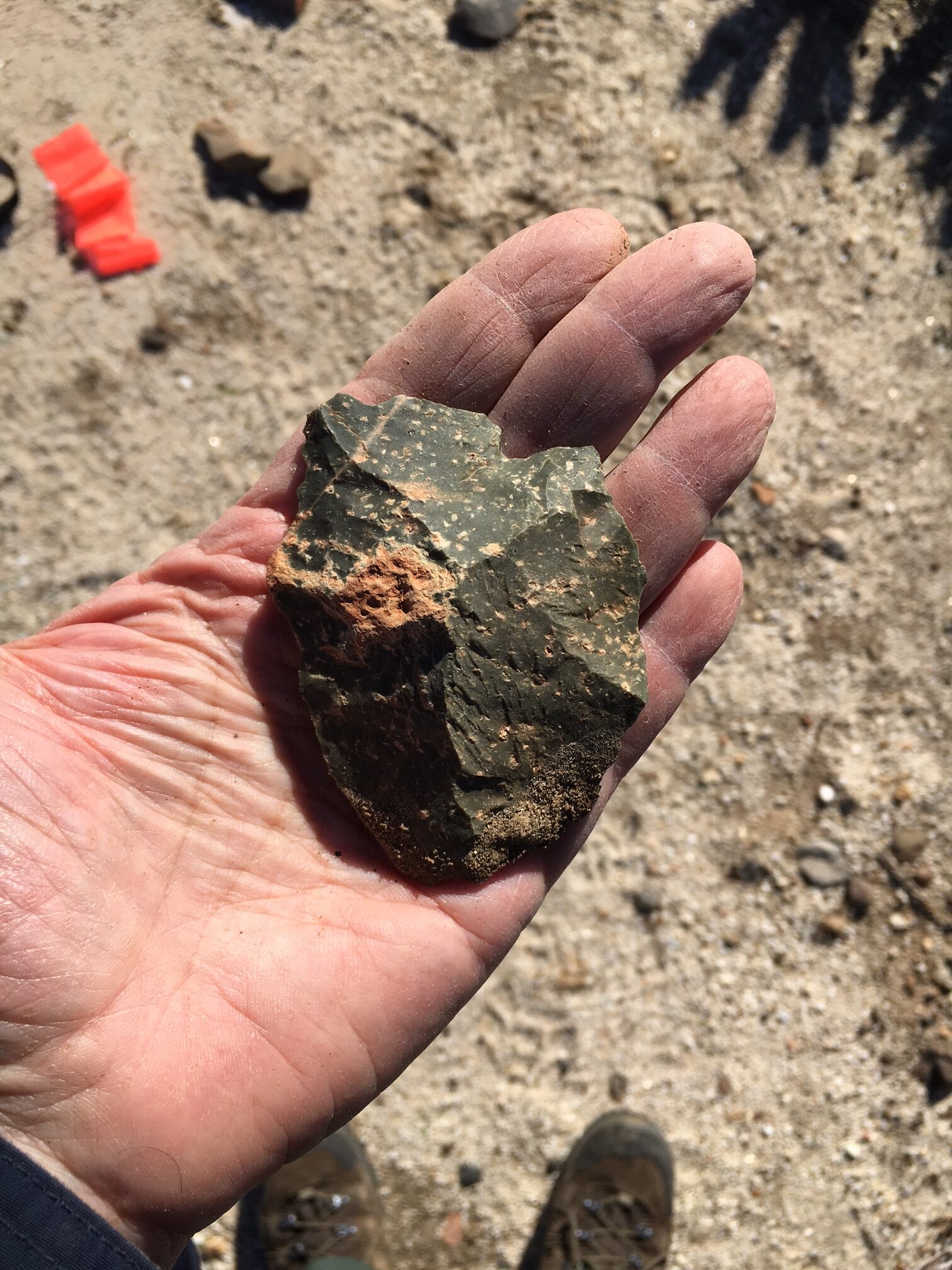 Lithic Artifacts Associated with Desert Pavements in the Sweeney Canyon ...